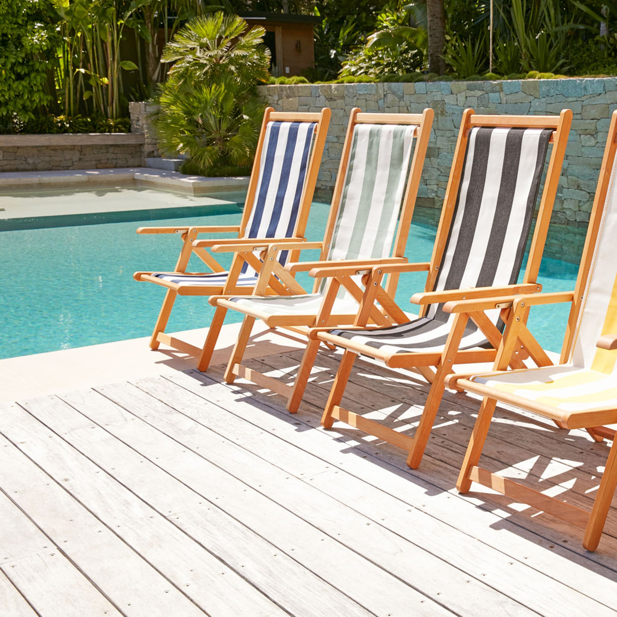 Monte Deck Chair Serge: Patio Chair – Basil Bangs Canada